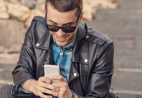 Mopar connection services - Abarth apps | Mopar